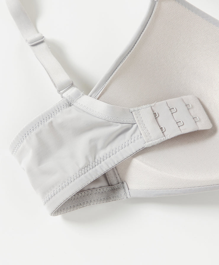 Bras – Young Hearts Sdn Bhd(706738-P)